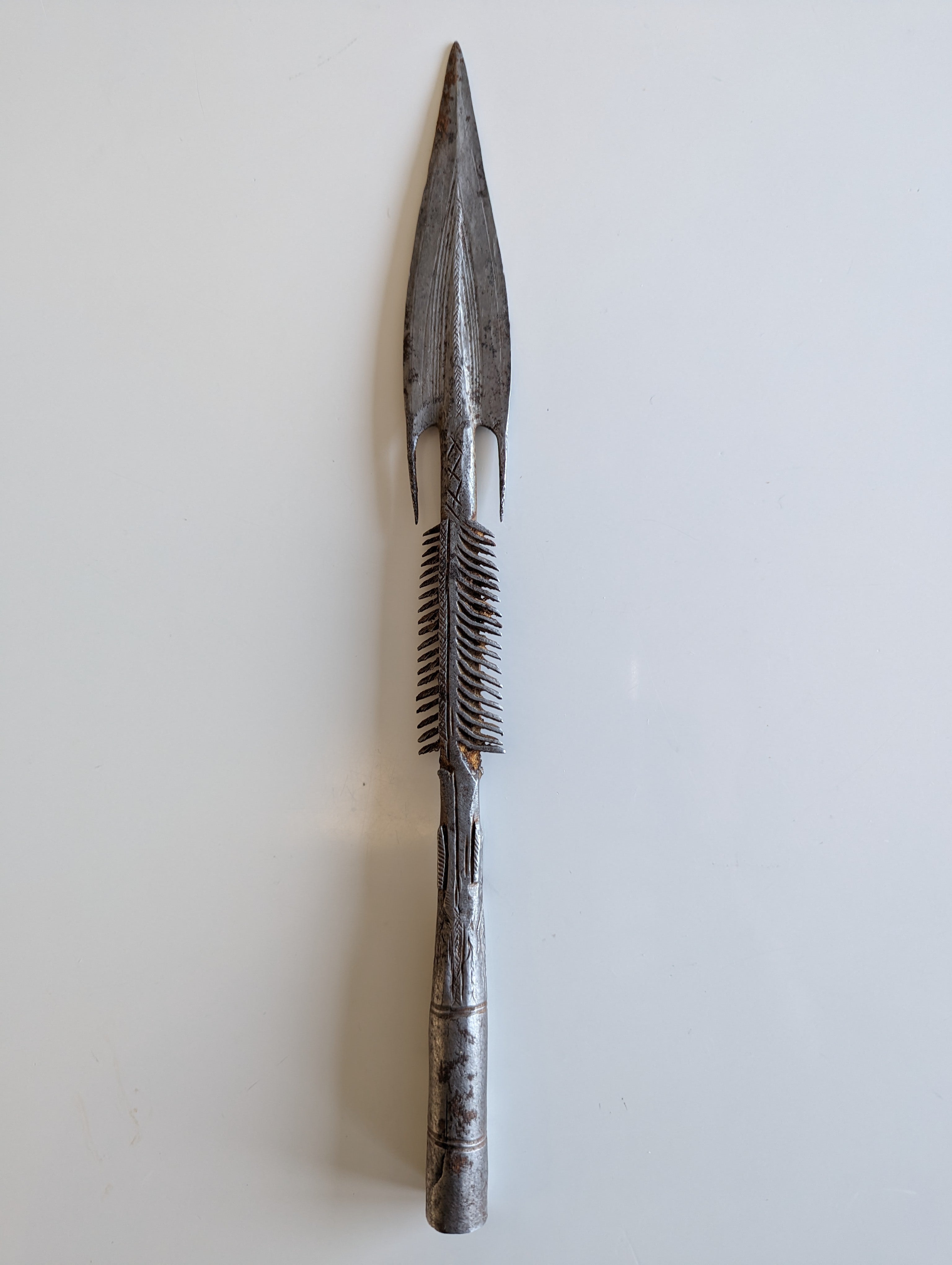 Zande Barbed Hunting Fishing Wrought Iron Spearhead (Azande Tribe ...